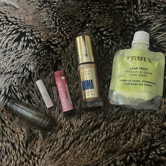 TRULY | Makeup | Misc 5 Piece Beauty Bundle | Poshmark